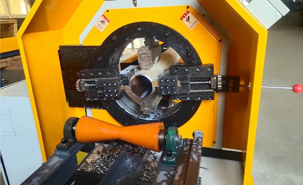 Stationary Pipe Cutting & Beveling Machine