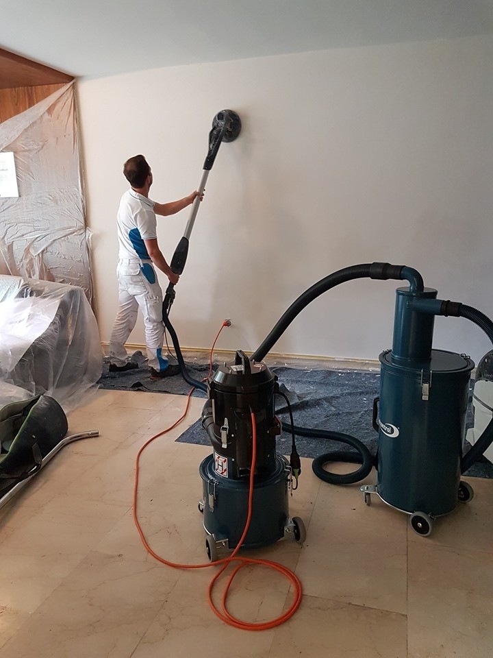 เครื่องดูดฝุ่นดัสค์คอนโทรล รุ่น DC 1800 eco